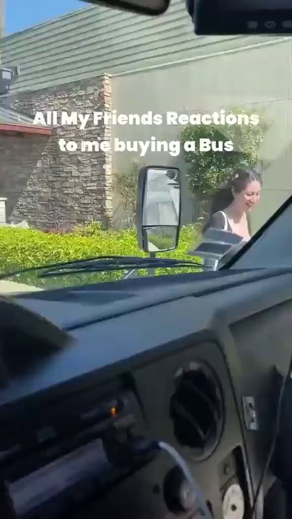 AllMy Friends Reactions te me duying a2us - iFunny