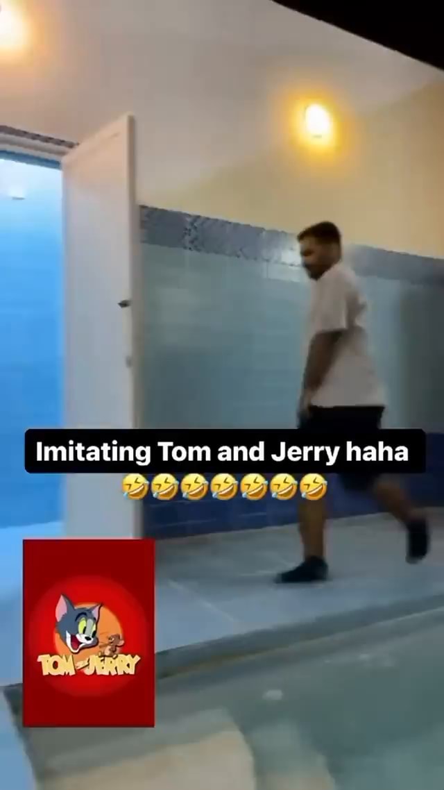 Imitating Tom and Jerry haha - iFunny