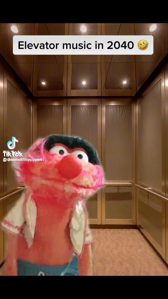 Elevator music in 2040 - iFunny