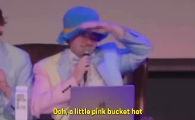 Doha little vink bucket hat - iFunny