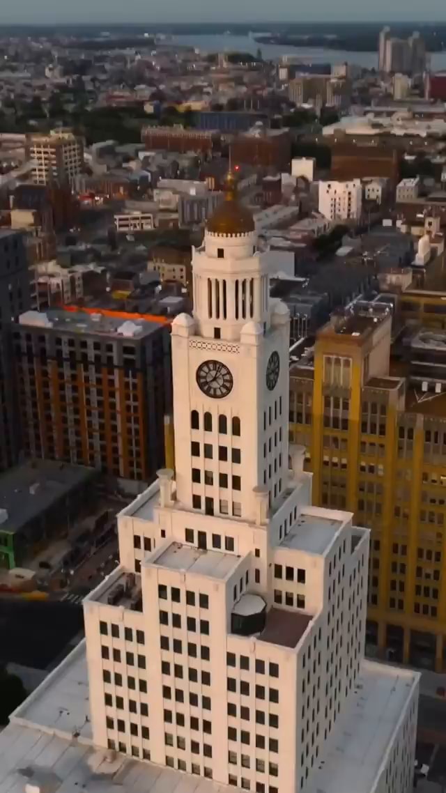 Where journalism meets architecture: The Inquirer Building, a beacon of ...