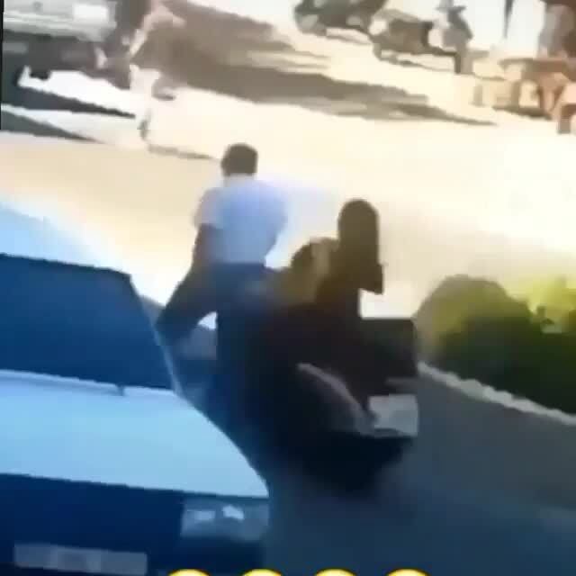 Haha woman moment - iFunny