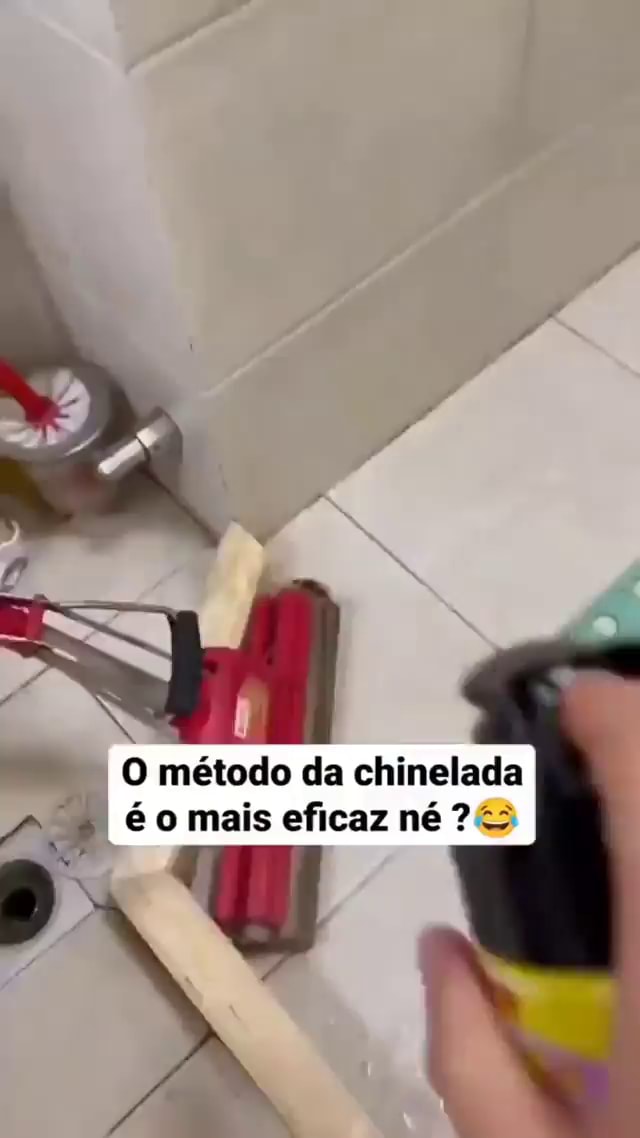 Método da chinelada é o mais eficaz né - iFunny