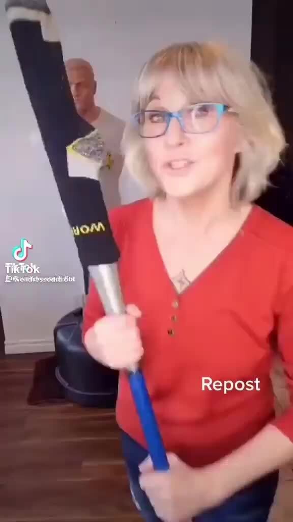 Video memes AYzZ2Wes8 by Freakachu: 1 comment - iFunny