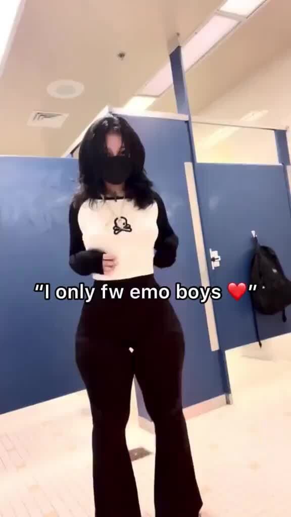Only fw emo boys - iFunny