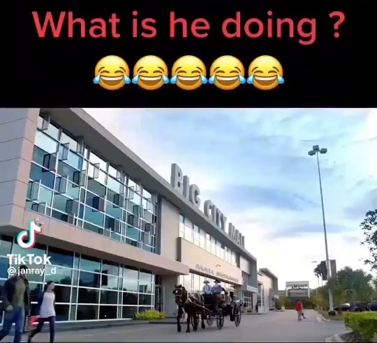 What is he doing ? - iFunny