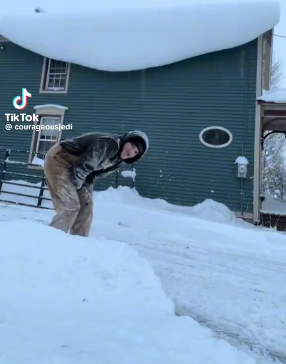 Video memes ARcM0p8AB by redbox: 0.6K comments - iFunny