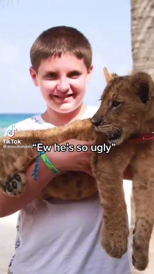 TiKkT ow ~""Ew he's so ugly" - iFunny