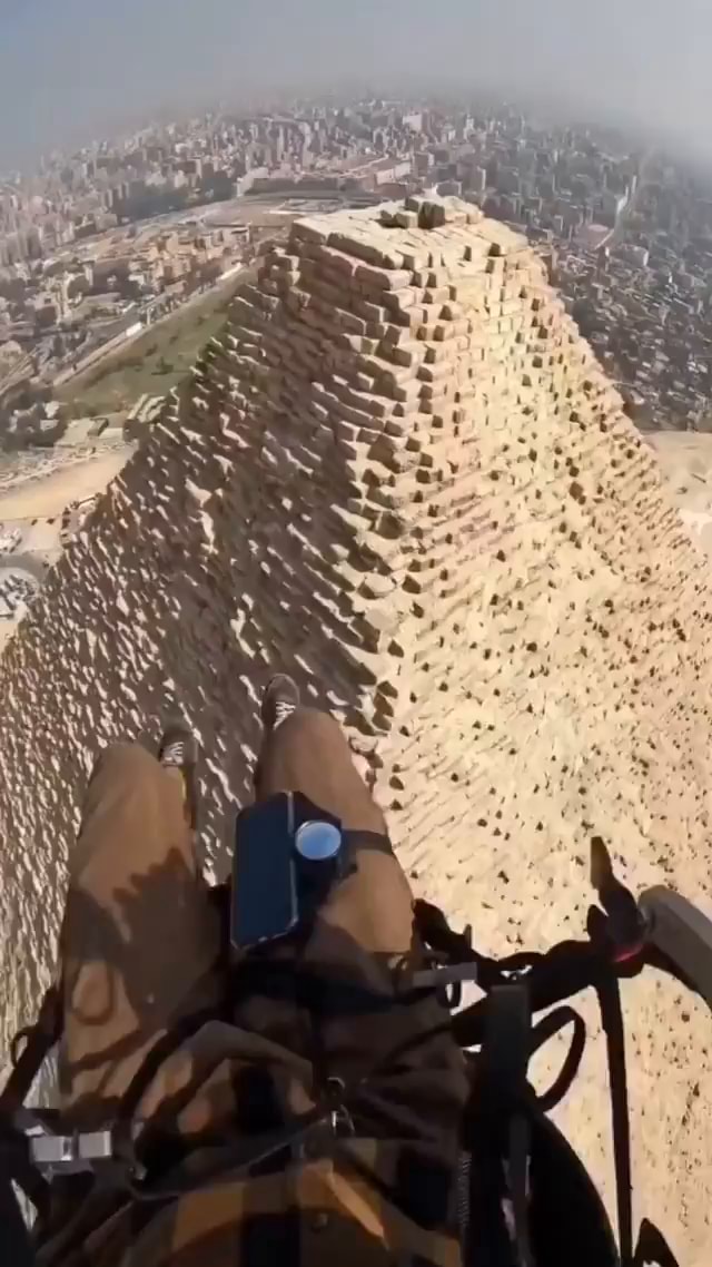 What is written on top of the pyramid Tag someone who should see this🤯 ...