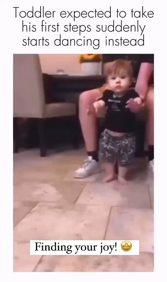 Toddler expected to take his first steps suddenly starts dancing ...