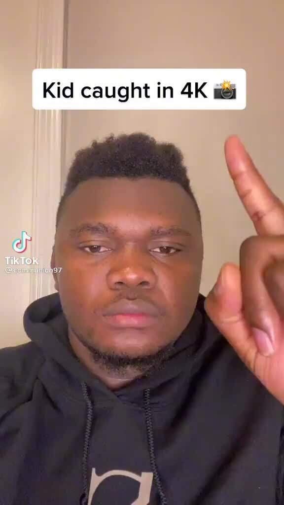 Kid caught in - iFunny