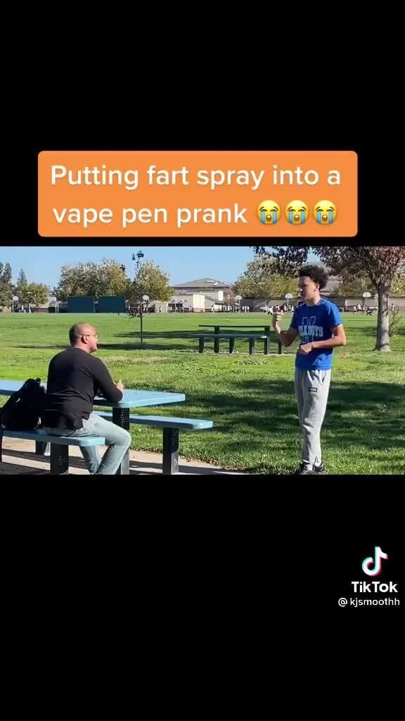 Putting fart spray into a vape pen prank TikTok - iFunny