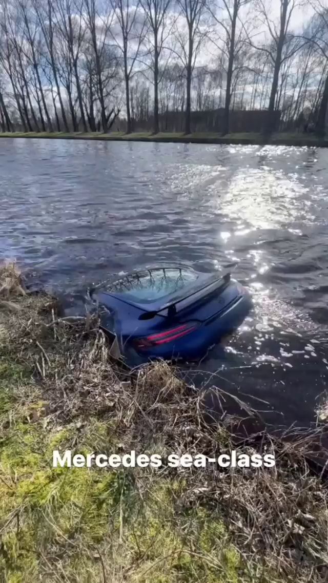 Mercedes sea-class - iFunny