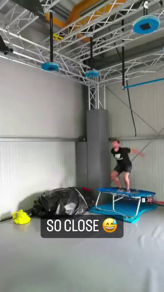 LE SO CLOSE - iFunny