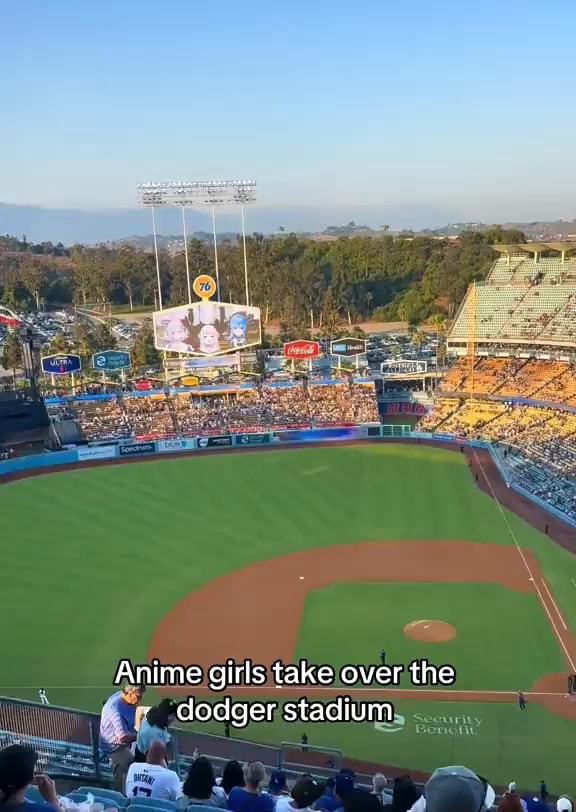 Anime girls take over the dodger stadium - iFunny