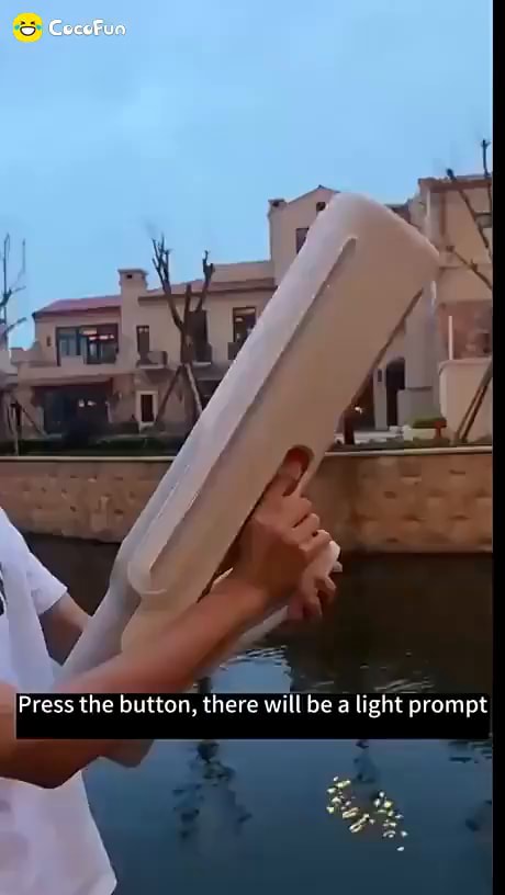 Press the button, there will be a light prompt - iFunny