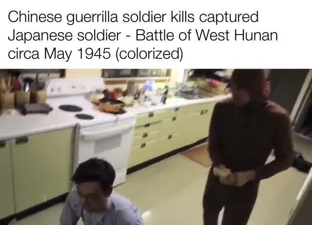 Chinese guerrilla soldier kills captured Japanese soldier - Battle of ...