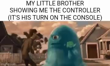 MY LITTLE BROTHER SHOWING ME THE CONTROLLER IT'S HIS TURN ON THE ...