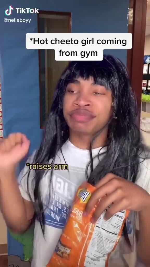 @nelleboyy *Hot cheeto girl coming from gym - iFunny