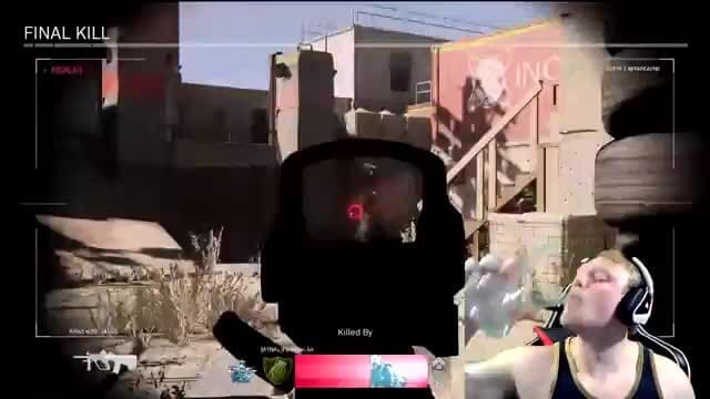 I'M "THAT" CLOSE WITH THE HOMIES... - iFunny