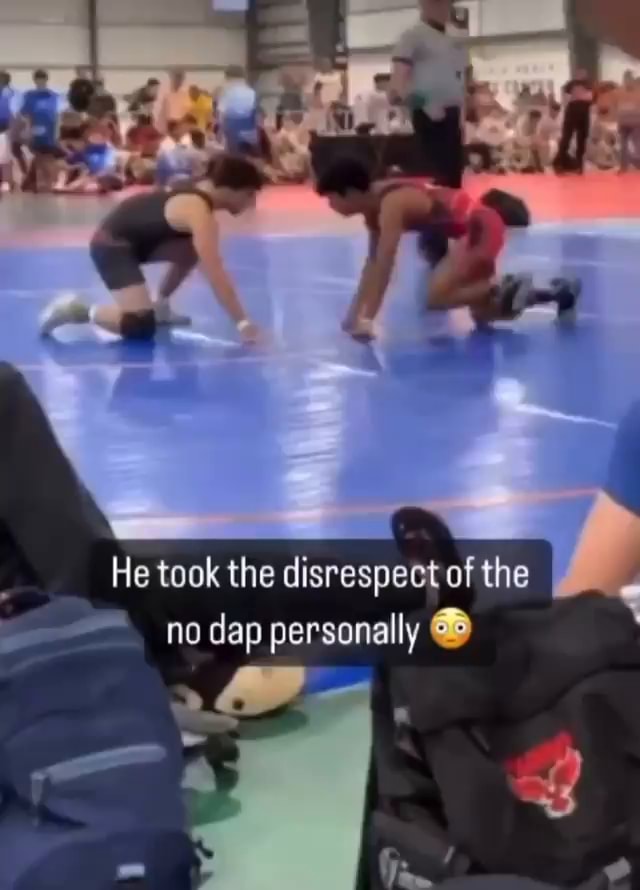 He took the disrespect of the no dap personally - iFunny