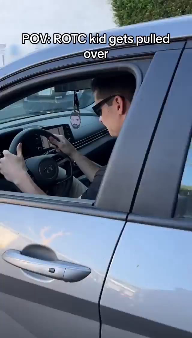 Kid gets pulled over - iFunny