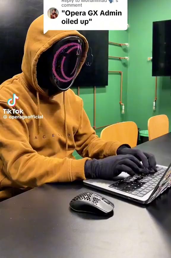 "Opera GX Admin oiled up" - iFunny