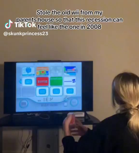 Stole the old wii from my parents house so that this recession can feel like the one in 2008 ...