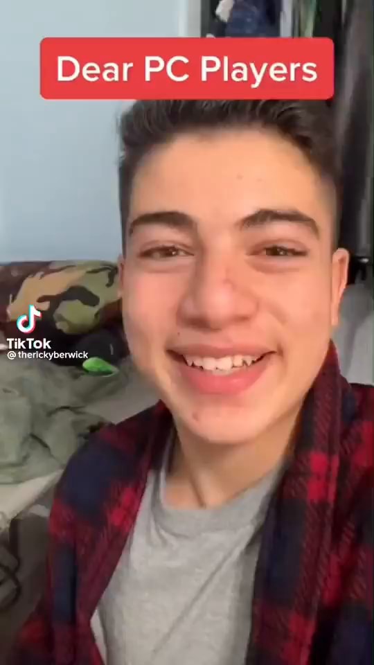 Dear PC Players TikTok - iFunny