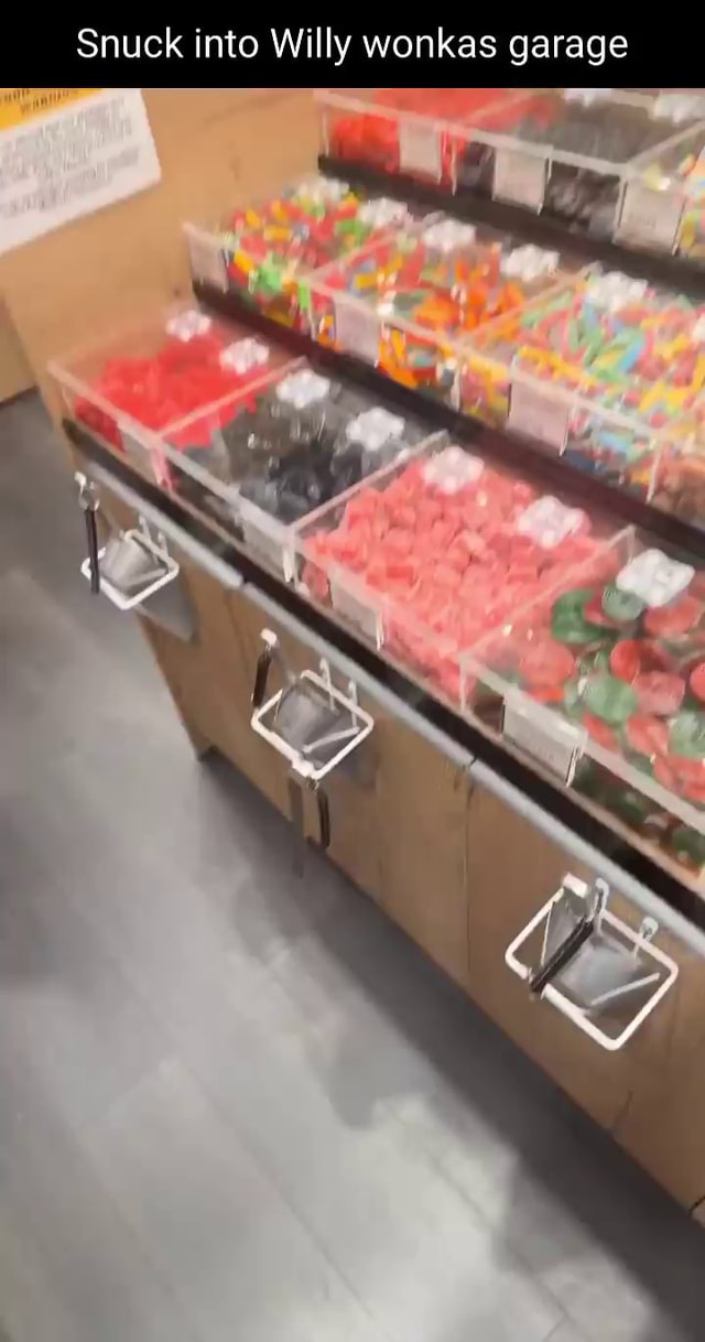 Snuck into Willy wonkas garage - iFunny