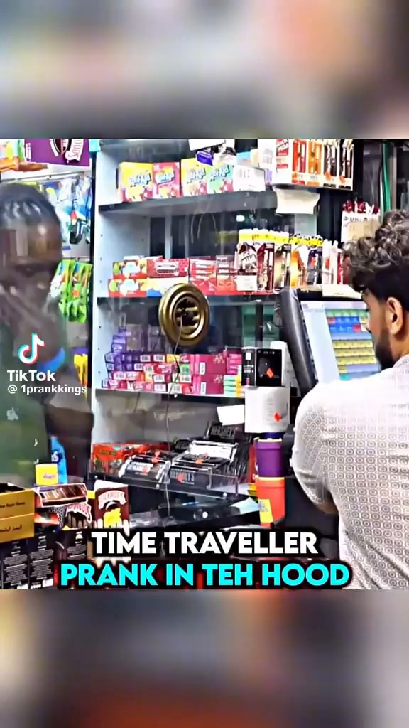 TikTok Iprankaings PRANK IN TEH HOOD - iFunny