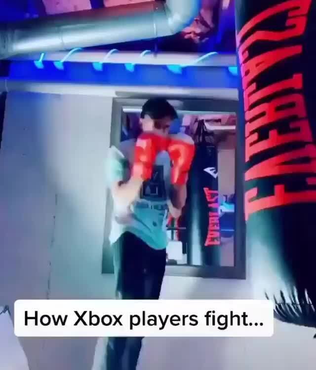 Flow Xbox players fight... - iFunny