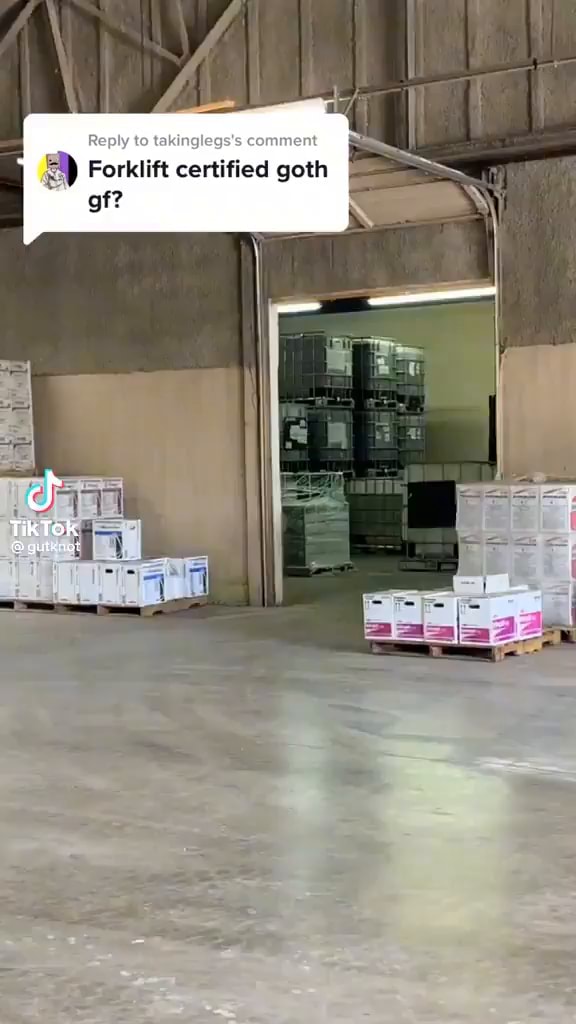 Reply to takinglegs's comment Forklift certified goth - iFunny