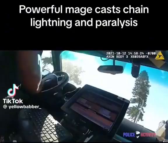 Powerful mage casts chain lightning and paralysis 2021-10-12 TikTok ...