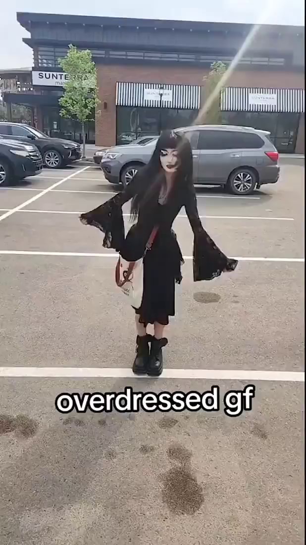 Overdressed - iFunny